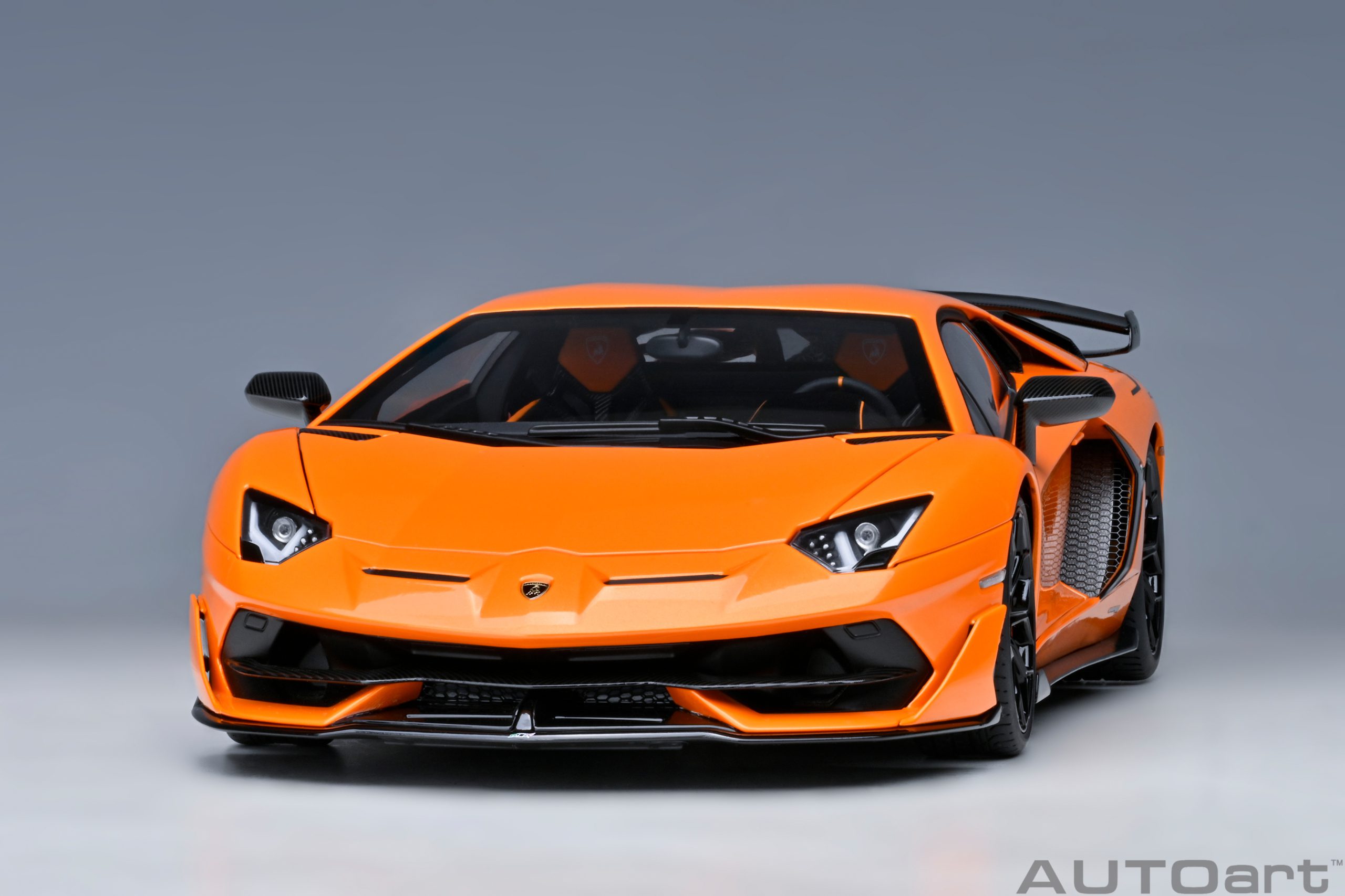 AutoArt Lamborghini Aventador SVJ 1:18