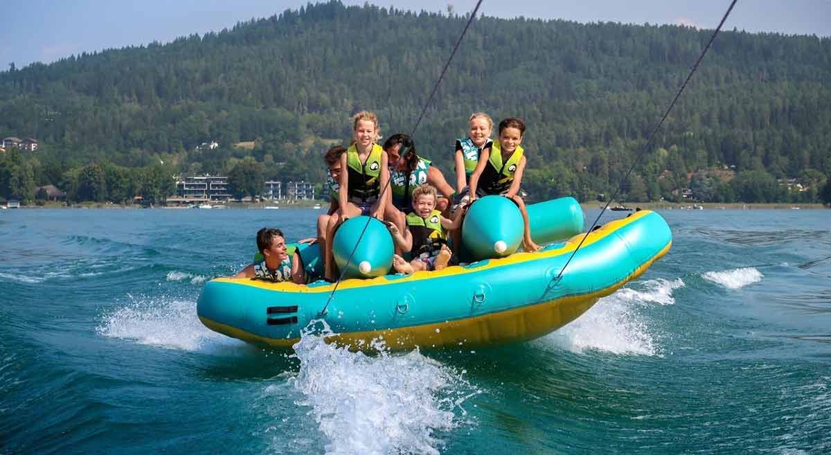 Spinera inflatable towable tube Race Car 8 HD