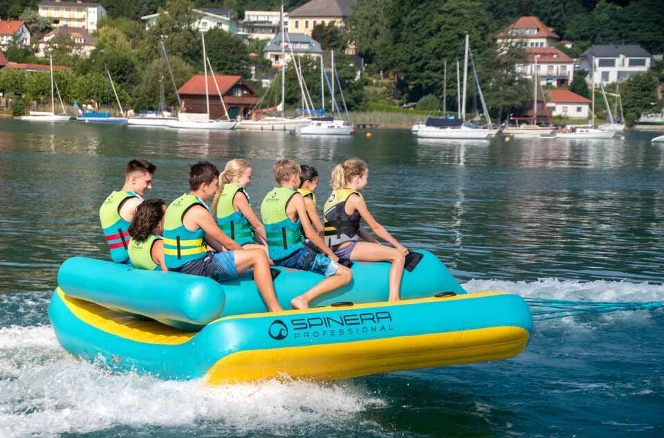 Spinera inflatable towable tube Race Car 8 HD