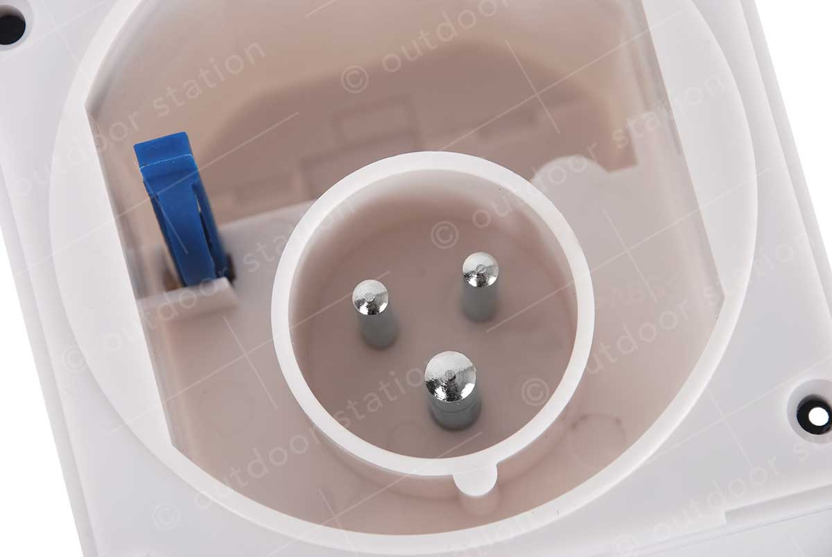 Trem external socket for caravan or boat CEE 17